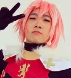 【顔バレ】Magni Dezmondの中の人はコスプレイヤー！前世がProfessor Landoである5つの理由とは？｜VTuberワールド